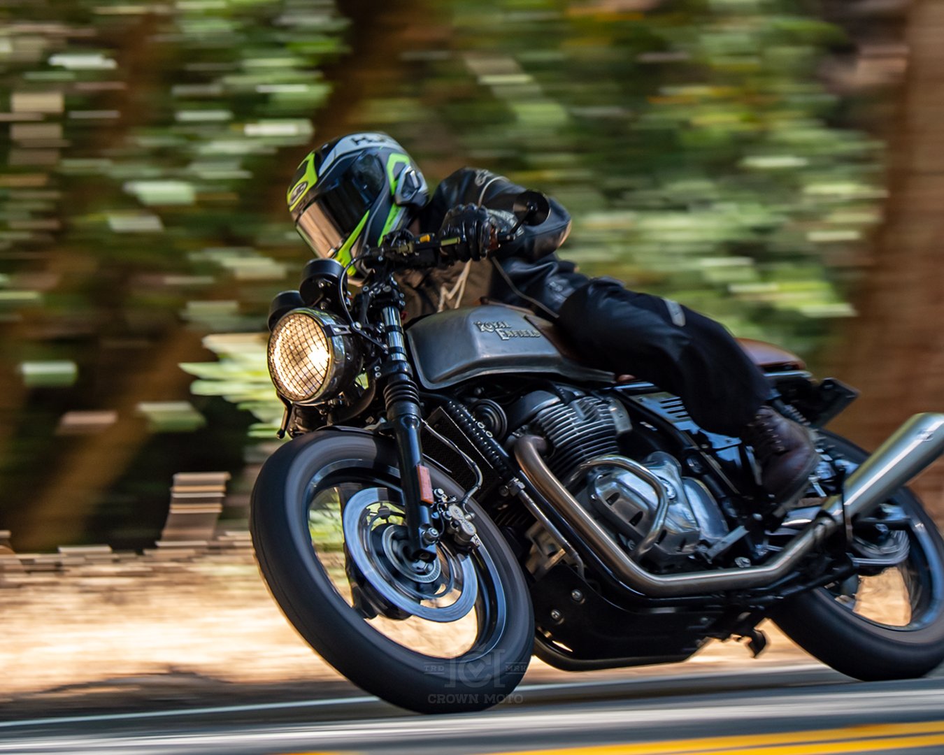 Crown Moto Motorcycle Apparel & Accessories– Gear for Riders – CROWN MOTO